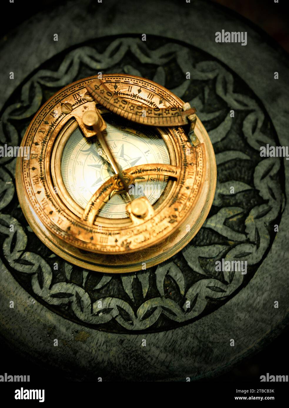 Vintage navigation compass made of brass Stock Photo - Alamy