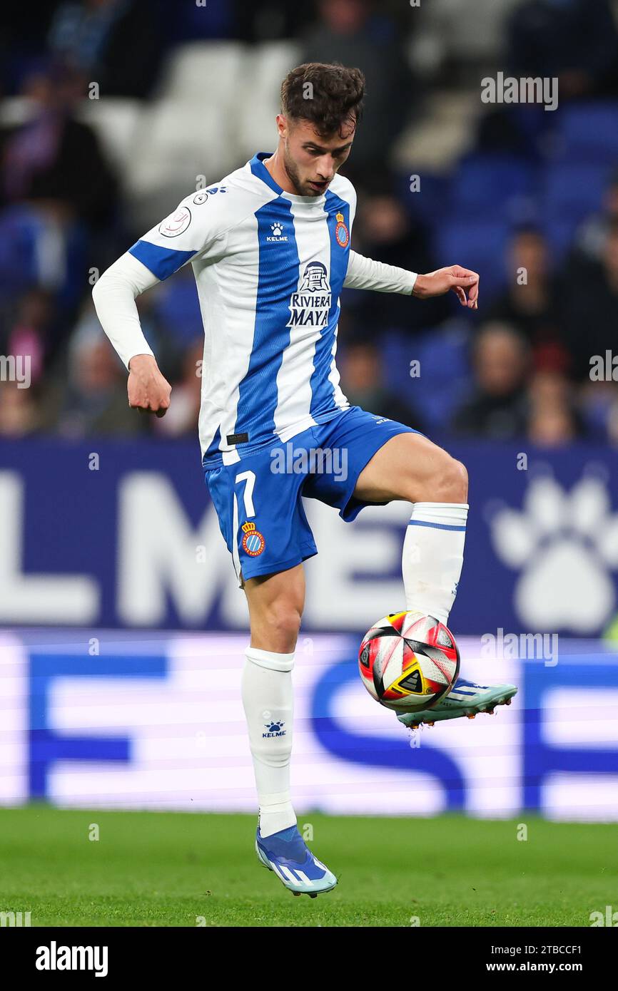 Javi Puado of RCD Espanyol controls the ball during the Spanish Copa ...