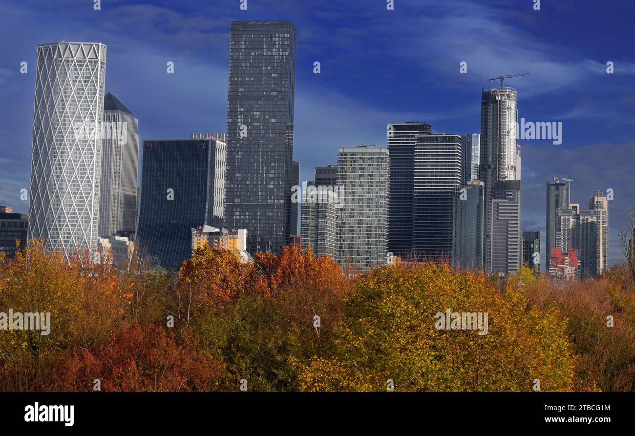 Cold 5 degree winter day hi-res stock photography and images - Alamy