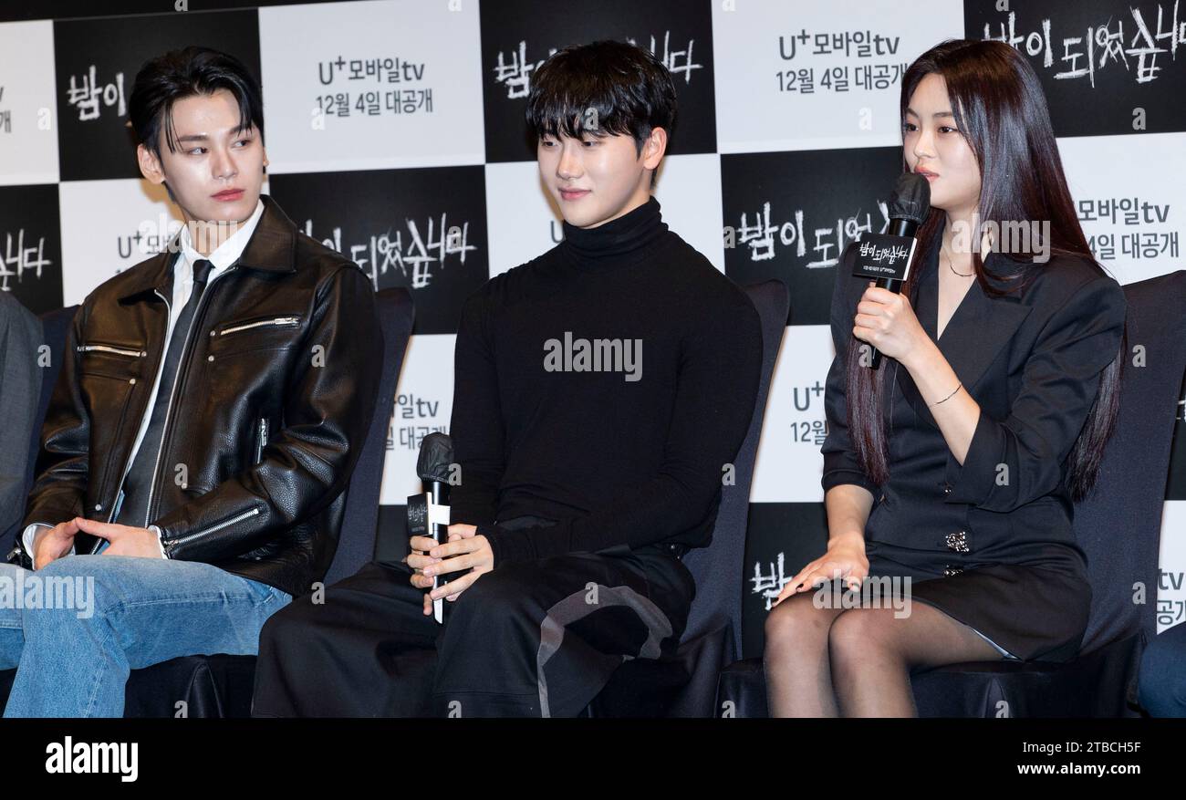 Seoul, South Korea. 4th Dec, 2023. (L to R) South Korean actors Cha Woo ...