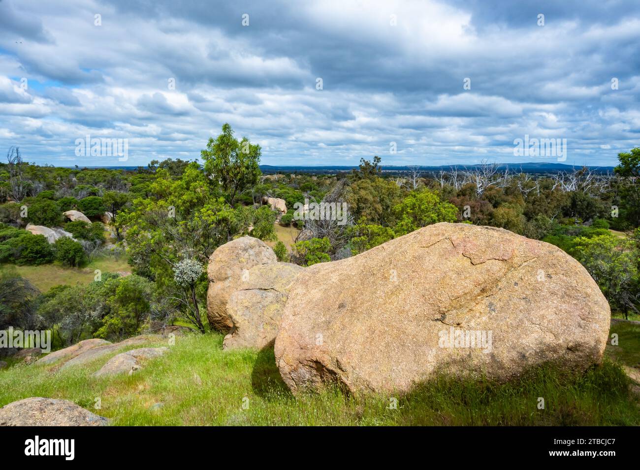 Giant granite boulders at the Mount Korong Scenic Reserve. Victoria ...