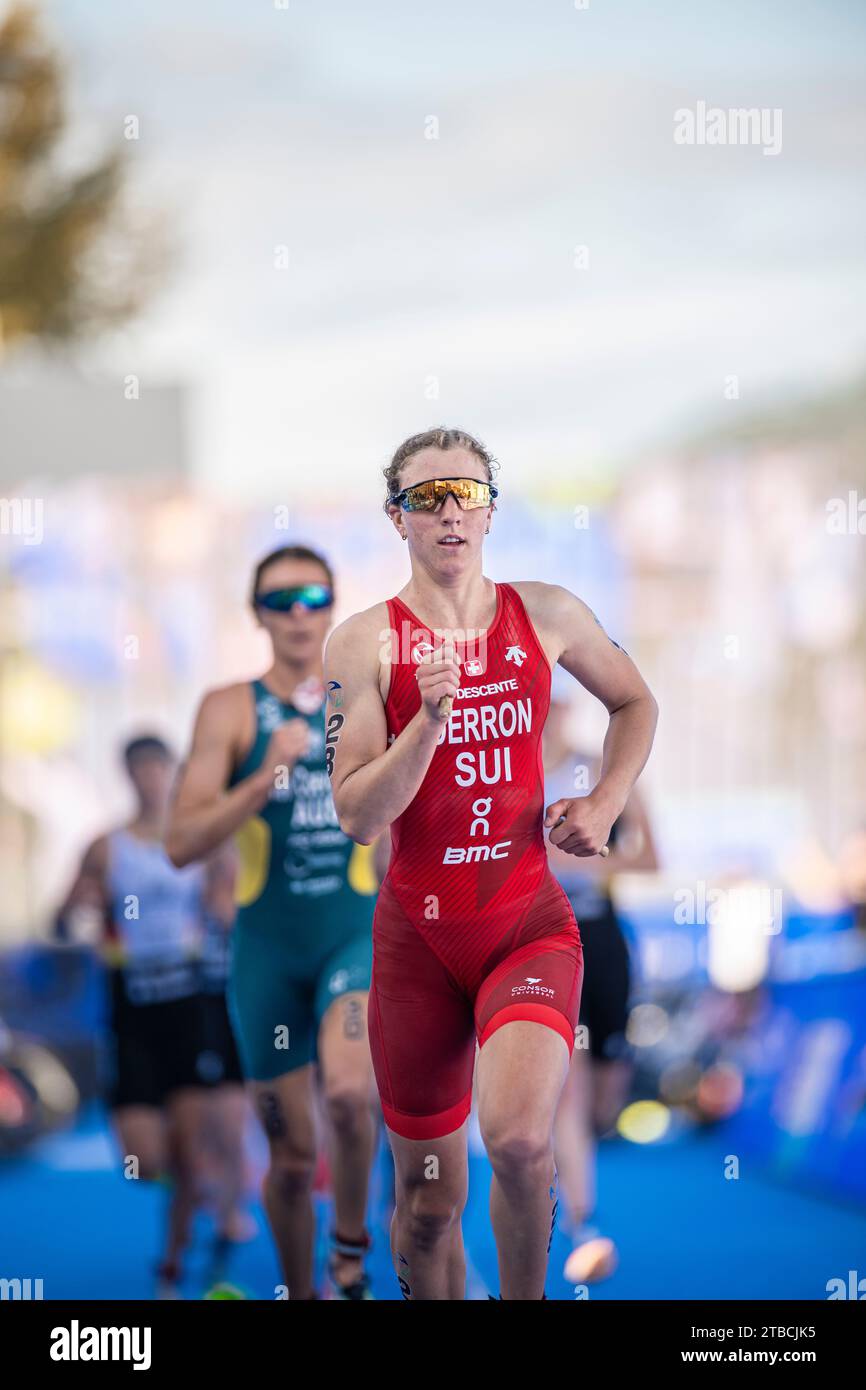 Julie Derron running in Pontevedra in the 2023 World Triathlon ...
