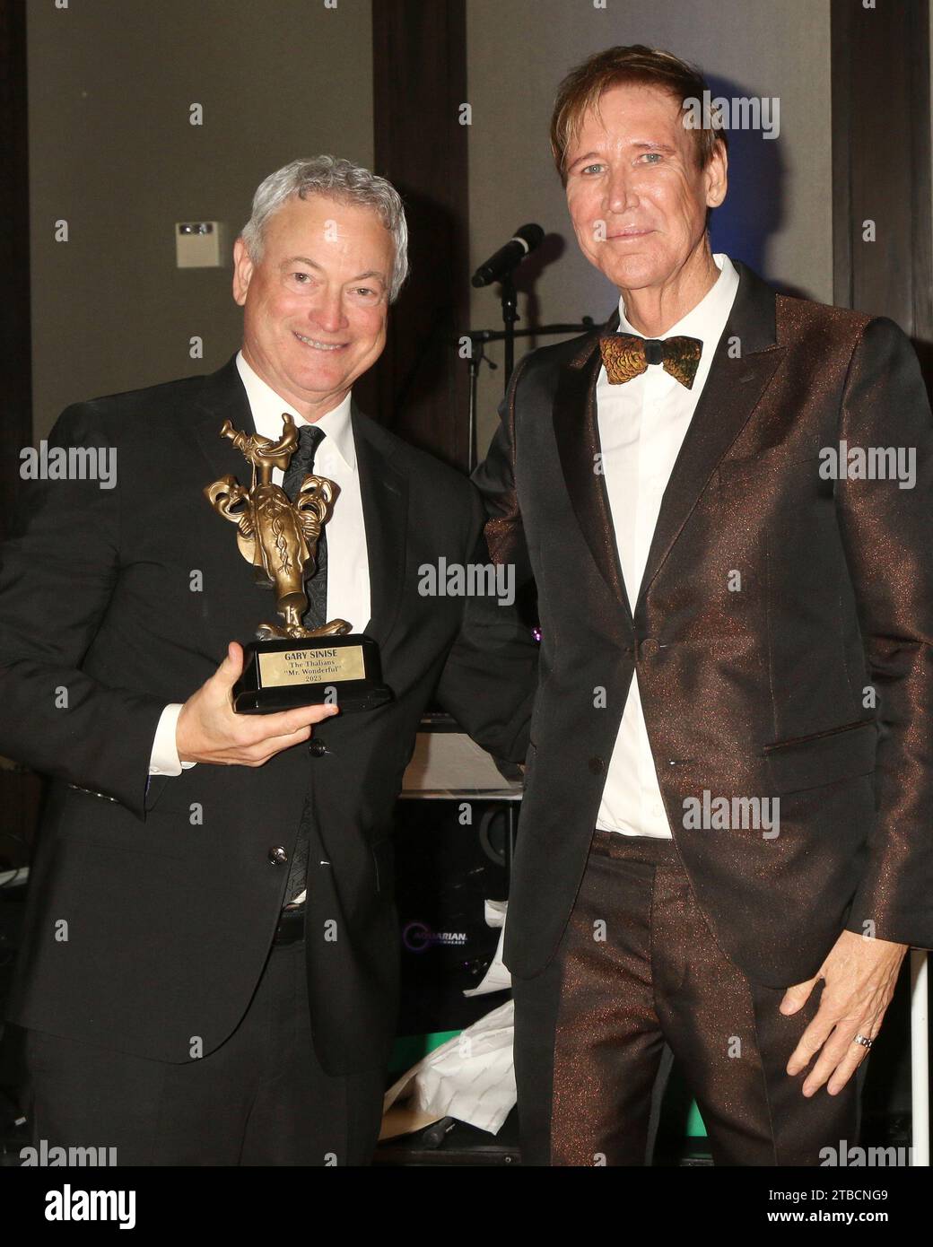 LOS ANGELES - DEC 2: Gary Sinise, Dr Lawrence Piro at the 2023 Thalians ...