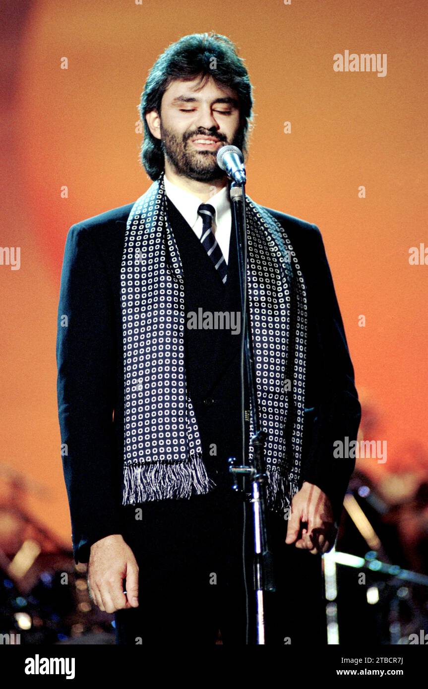 Andrea bocelli 1997 hi-res stock photography and images - Alamy