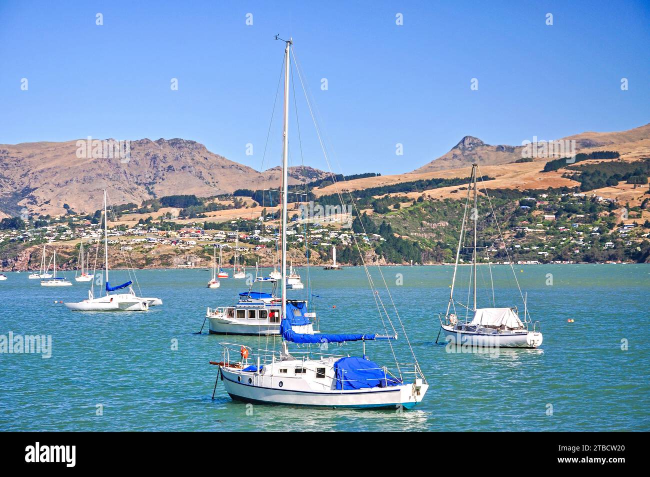 Harbour view from Cass Bay, Lyttelton Harbour, Bank's Peninsula ...