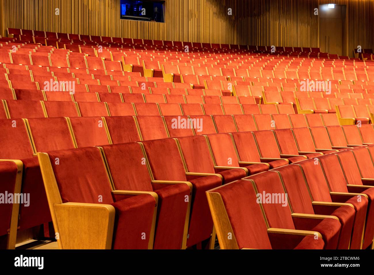 Movie theatre interior hi-res stock photography and images - Alamy