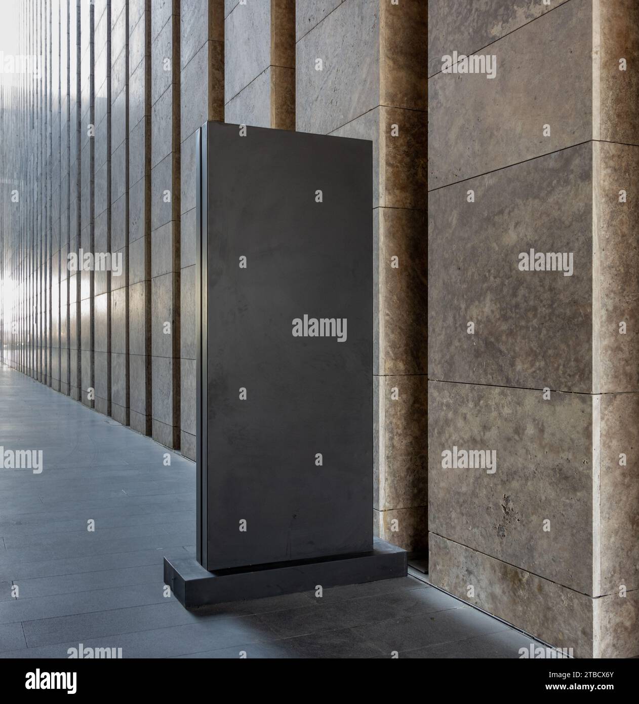 Street advertising billboard sign hi-res stock photography and images ...