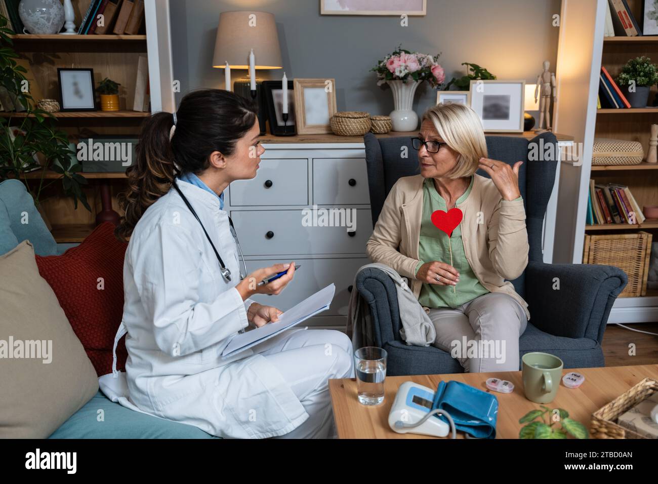 Clinician grandma hi-res stock photography and images - Alamy