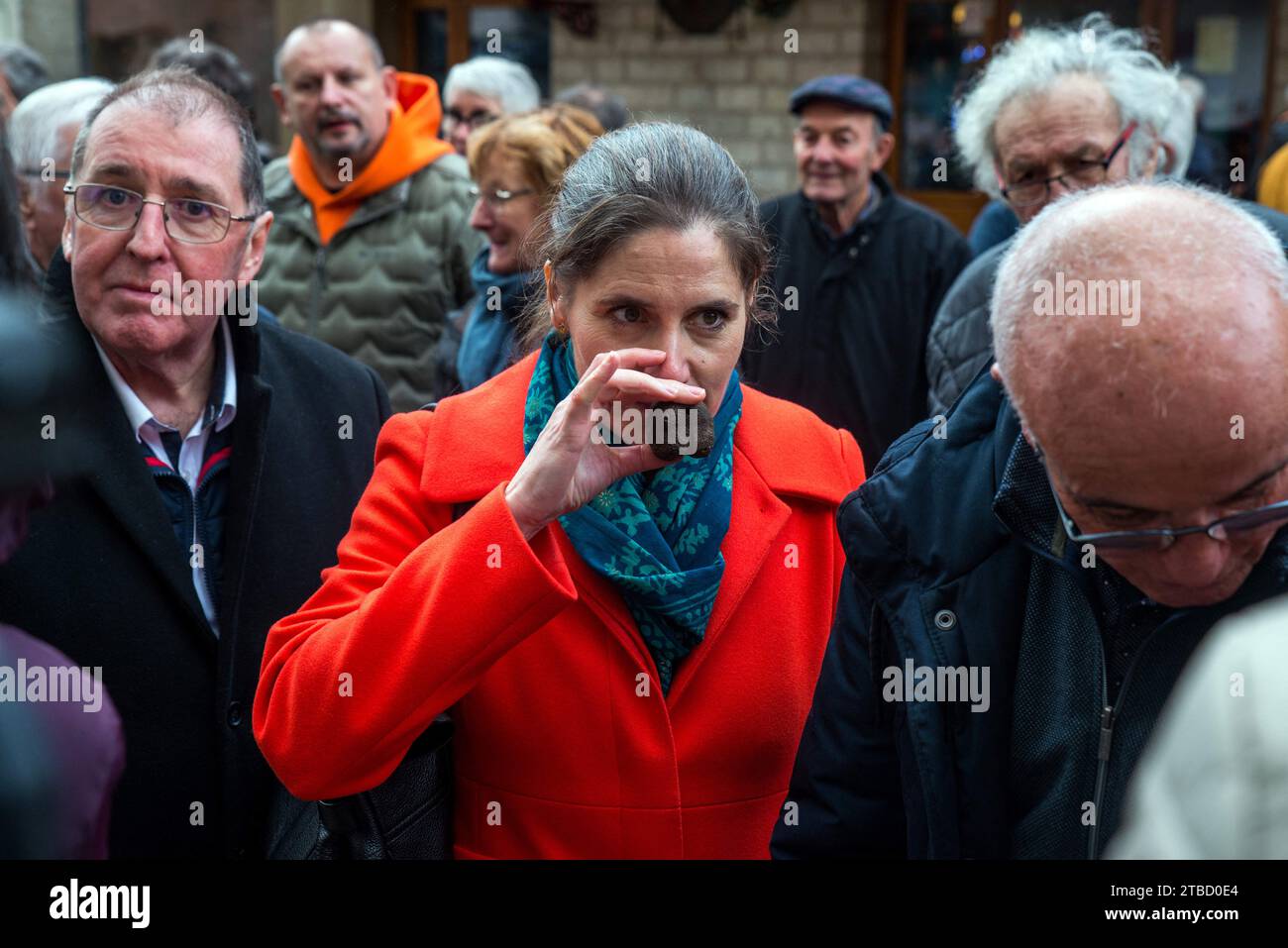 Claire Raulin, prefect of Lot, inaugurated the traditional truffle ...