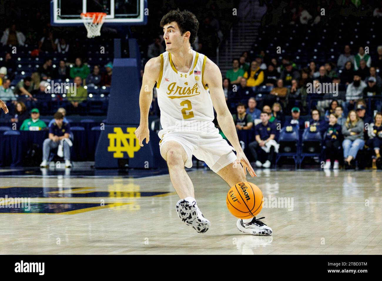South Bend, Indiana, USA. 05th Dec, 2023. Notre Dame guard Logan Imes ...