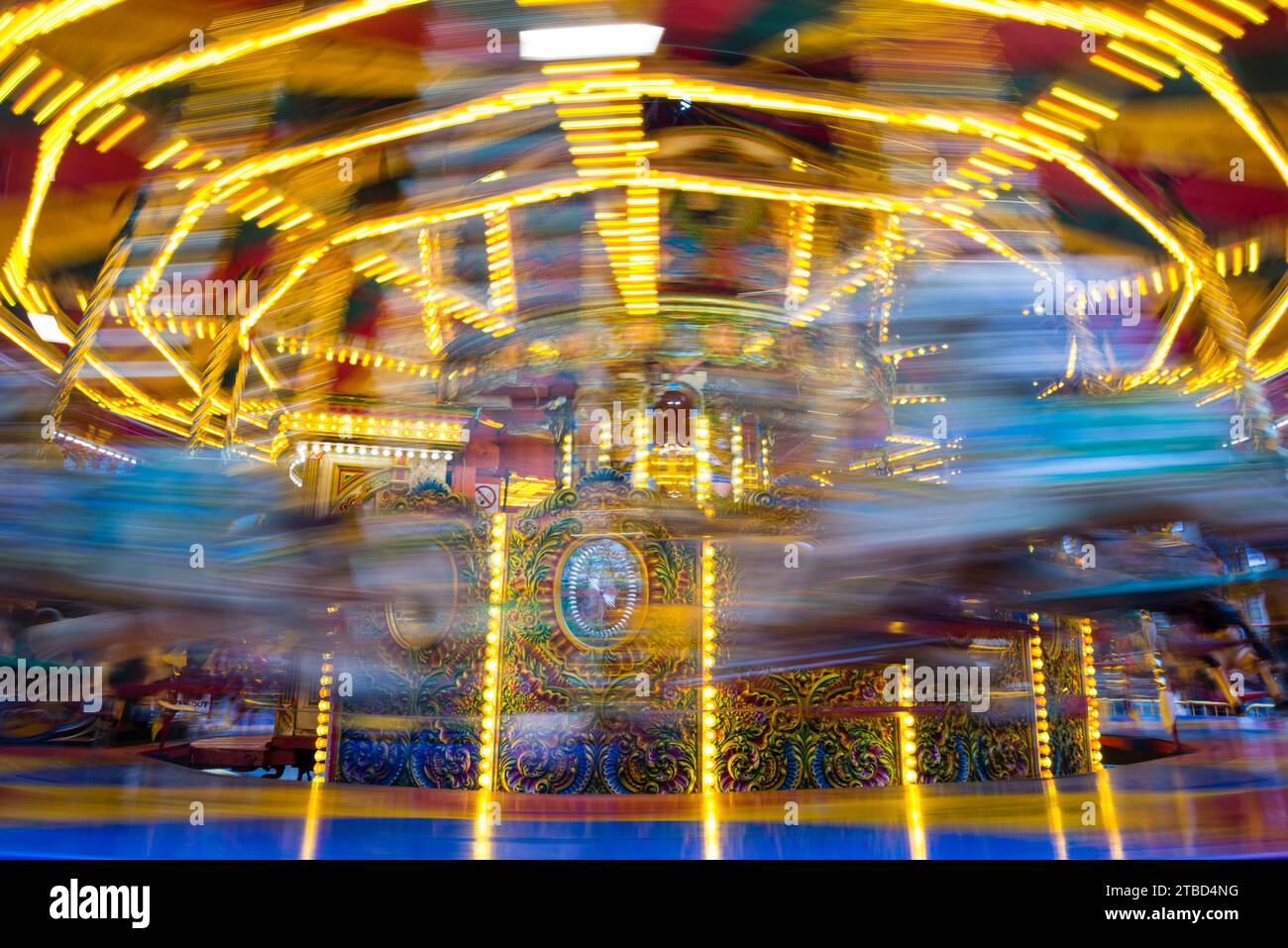 Moving merry go round hi-res stock photography and images - Alamy