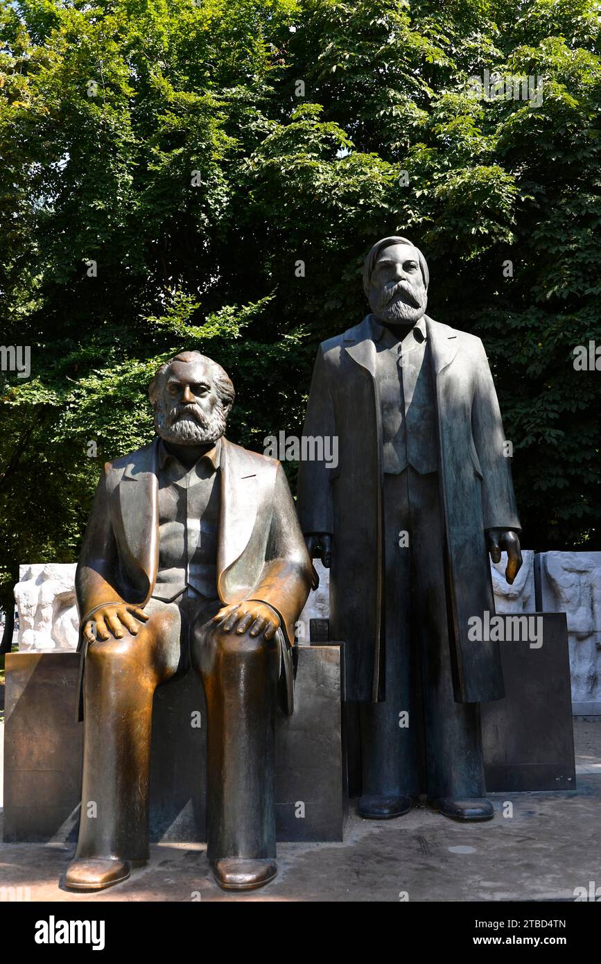 Bronze figures of Karl Marx and Friedrich Engels, Marx-Engels-Forum ...