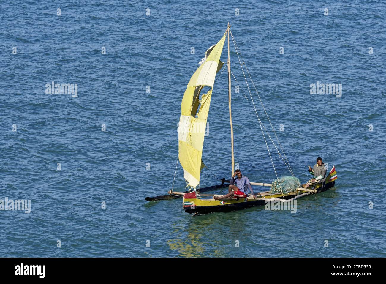 Torn sail hi-res stock photography and images - Alamy