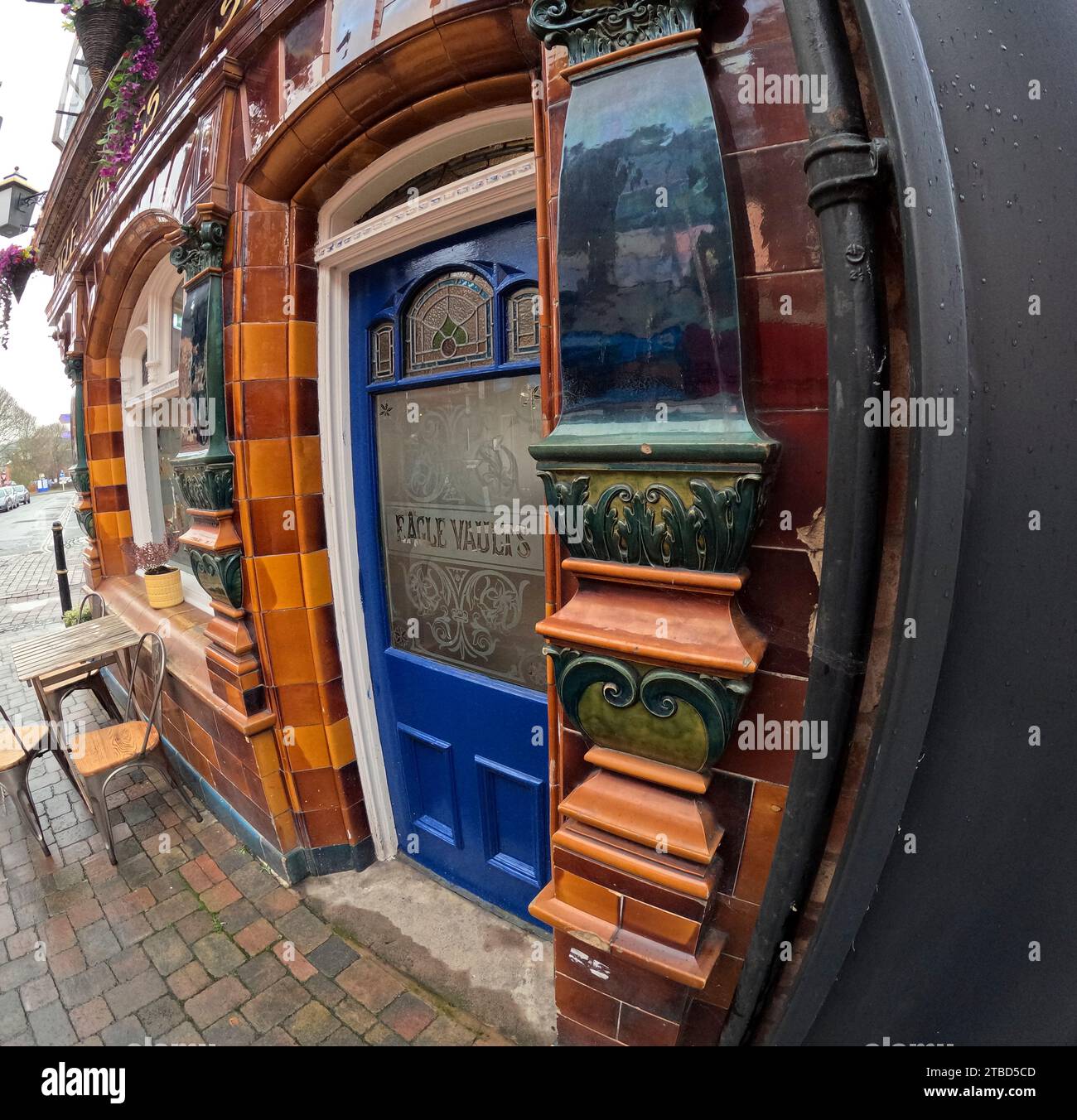 The Eagle Vaults pub, Friar Street, Worcester Stock Photo - Alamy