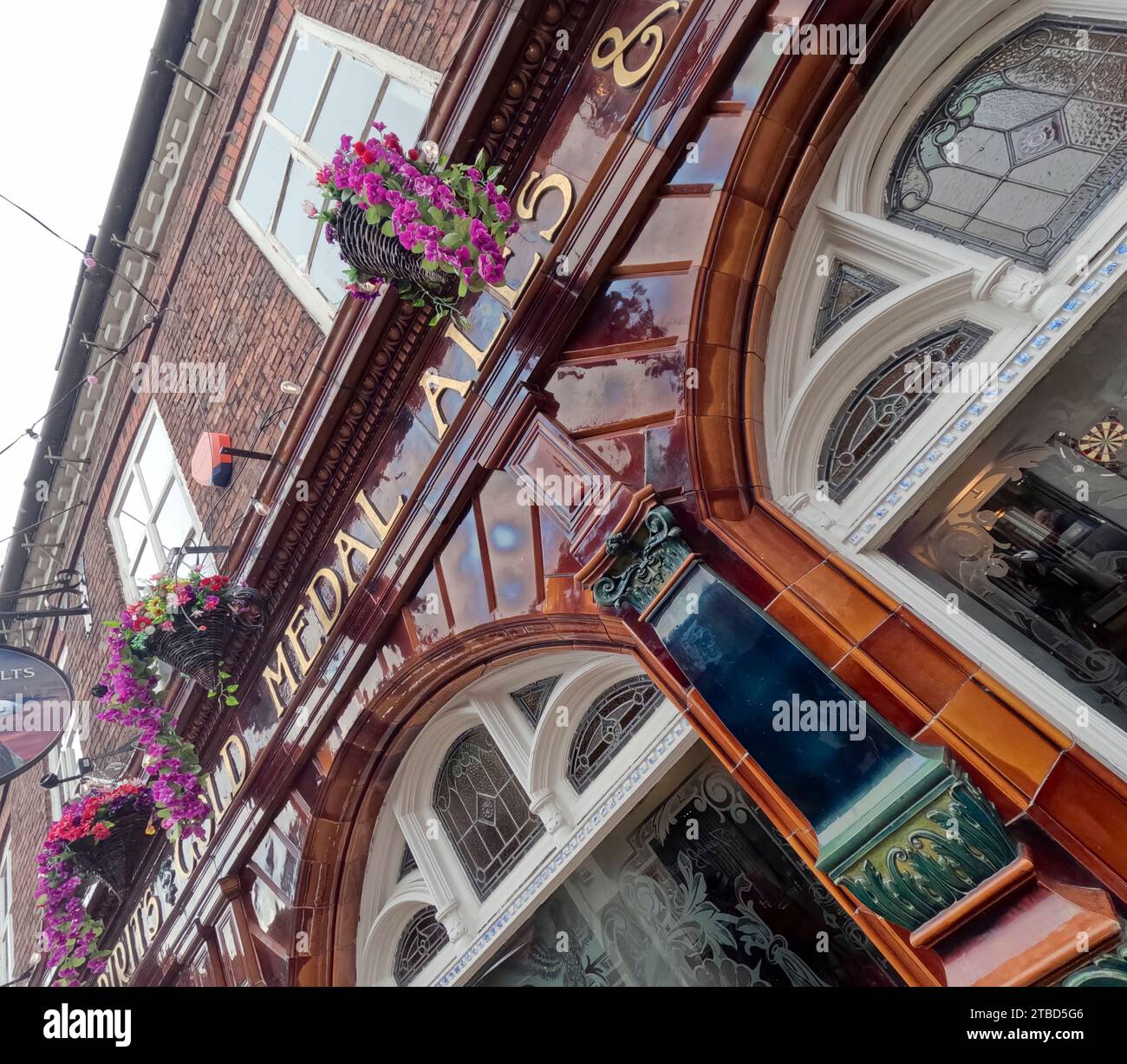 The Eagle Vaults pub, Friar Street, Worcester Stock Photo - Alamy