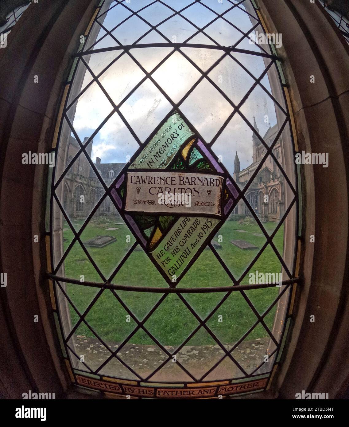 Worcester cathedral window hi-res stock photography and images - Alamy