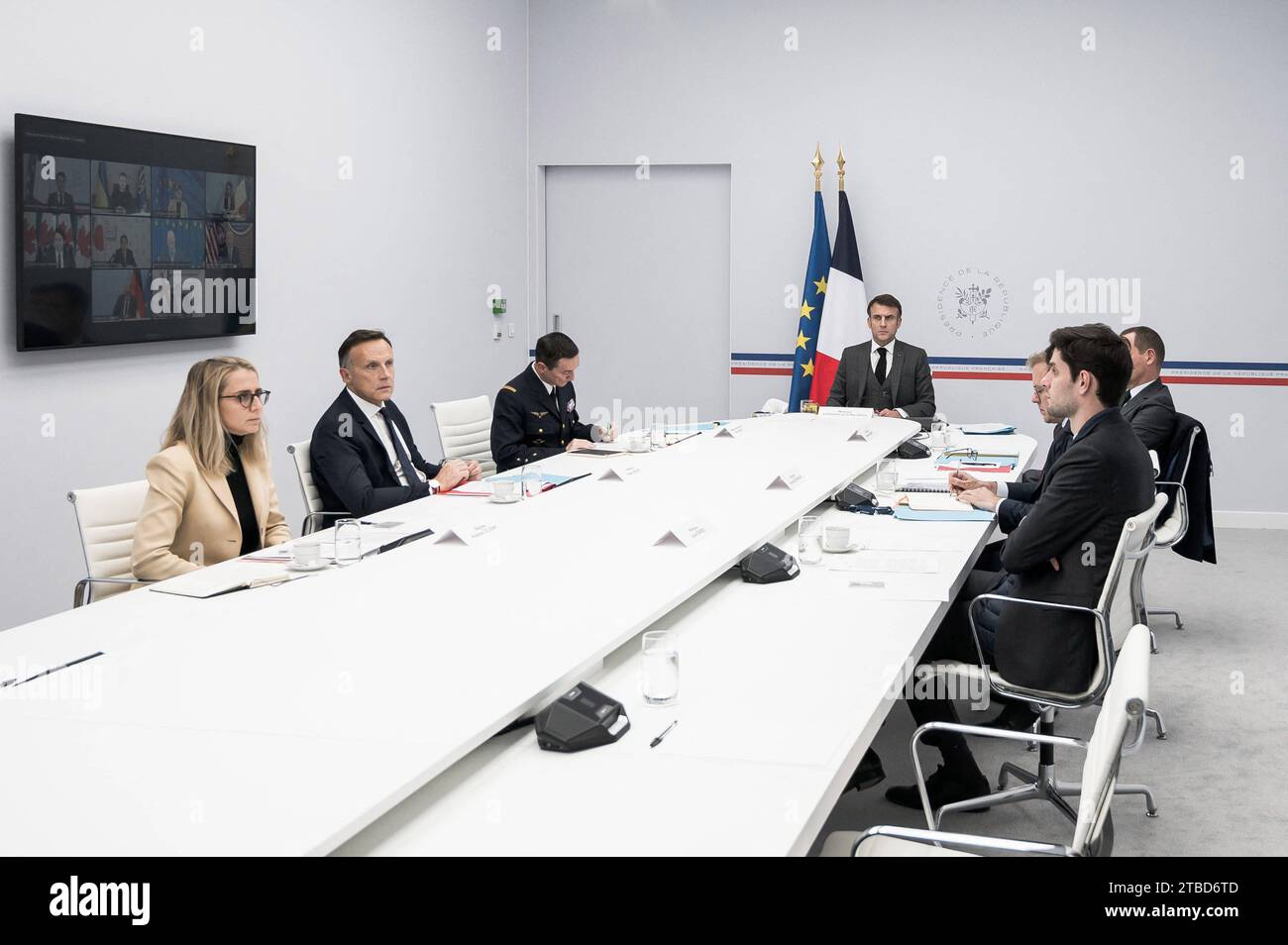 Paris, France. 06th Dec, 2023. French President Emmanuel Macron takes ...