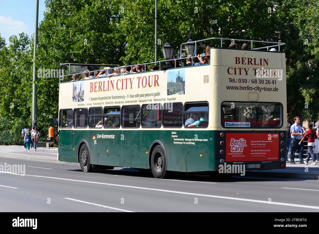 Sightseeing bus with tourists in the city centre, Berlin, Berlin ...