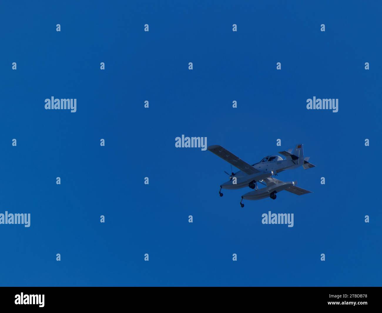 transport Plane avionetka aviation flight sky blue floats small ...