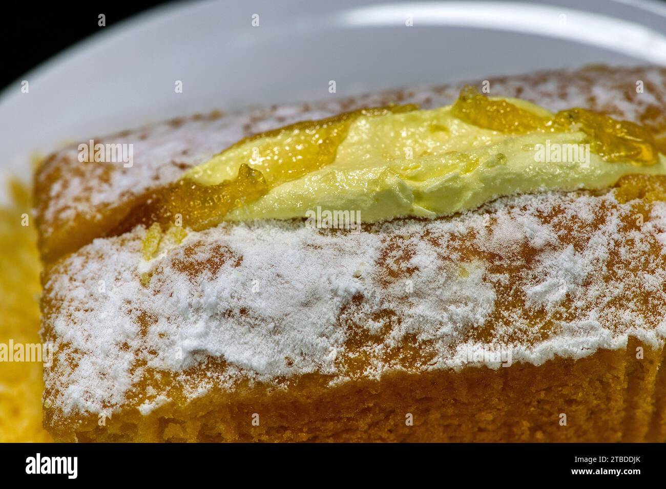 lemon sponge cake Stock Photo - Alamy