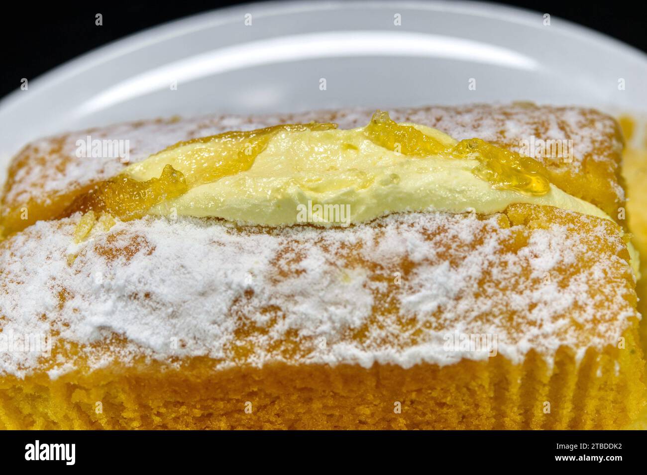 lemon sponge cake Stock Photo - Alamy