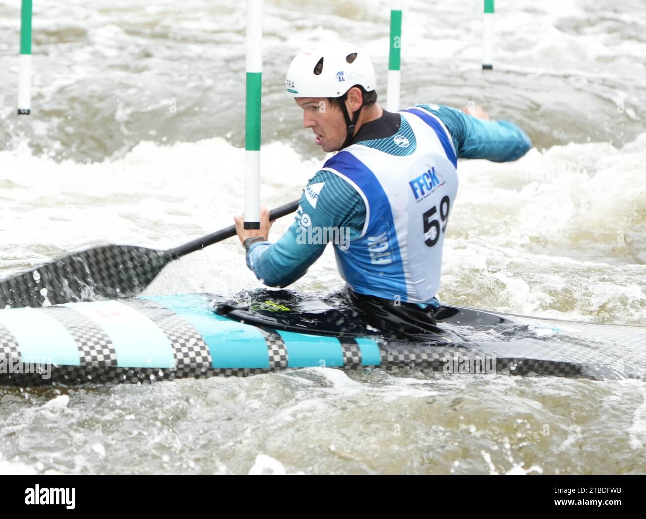 THOMAS MARTIN OF CK JARNAC SPORTS 1/2 Finale Canoë monoplace homme ...