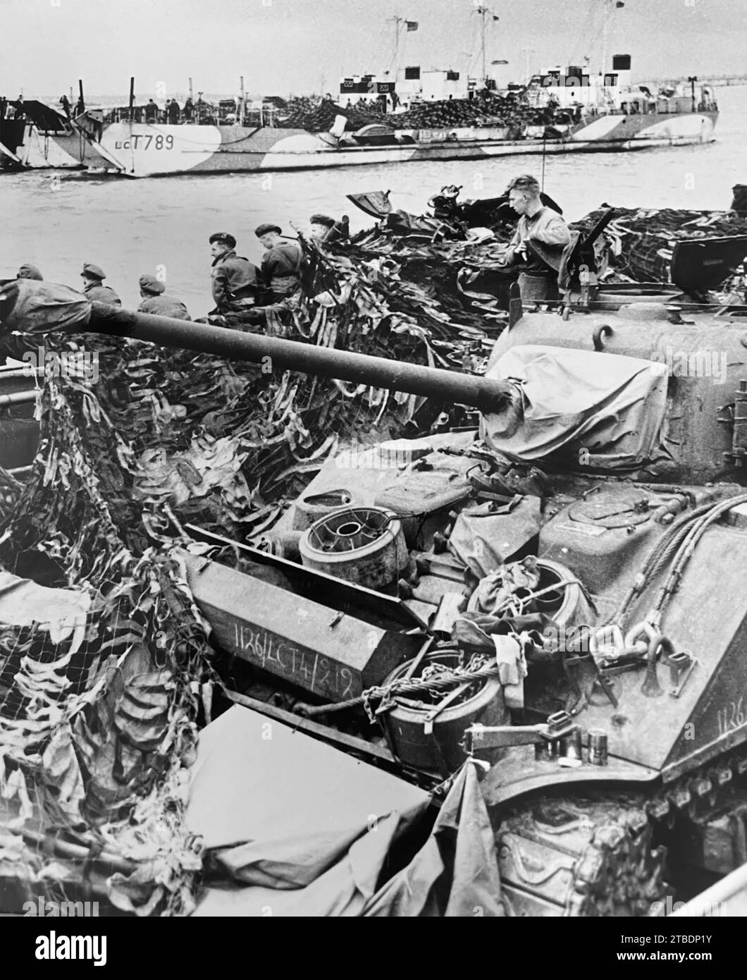 Troop landing craft hi-res stock photography and images - Alamy