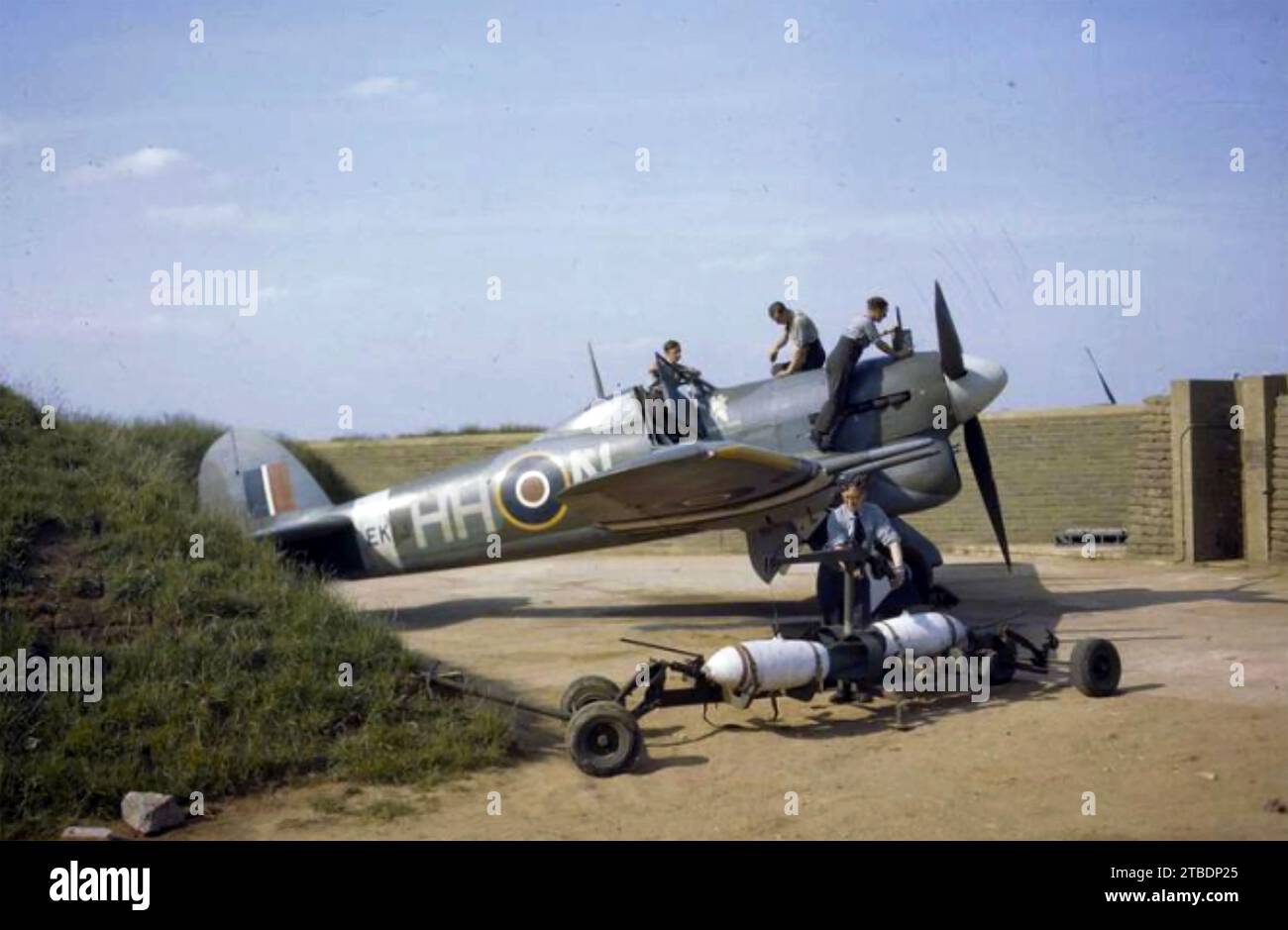 Hawker typhoon 1b fighter aircraft hi-res stock photography and images ...