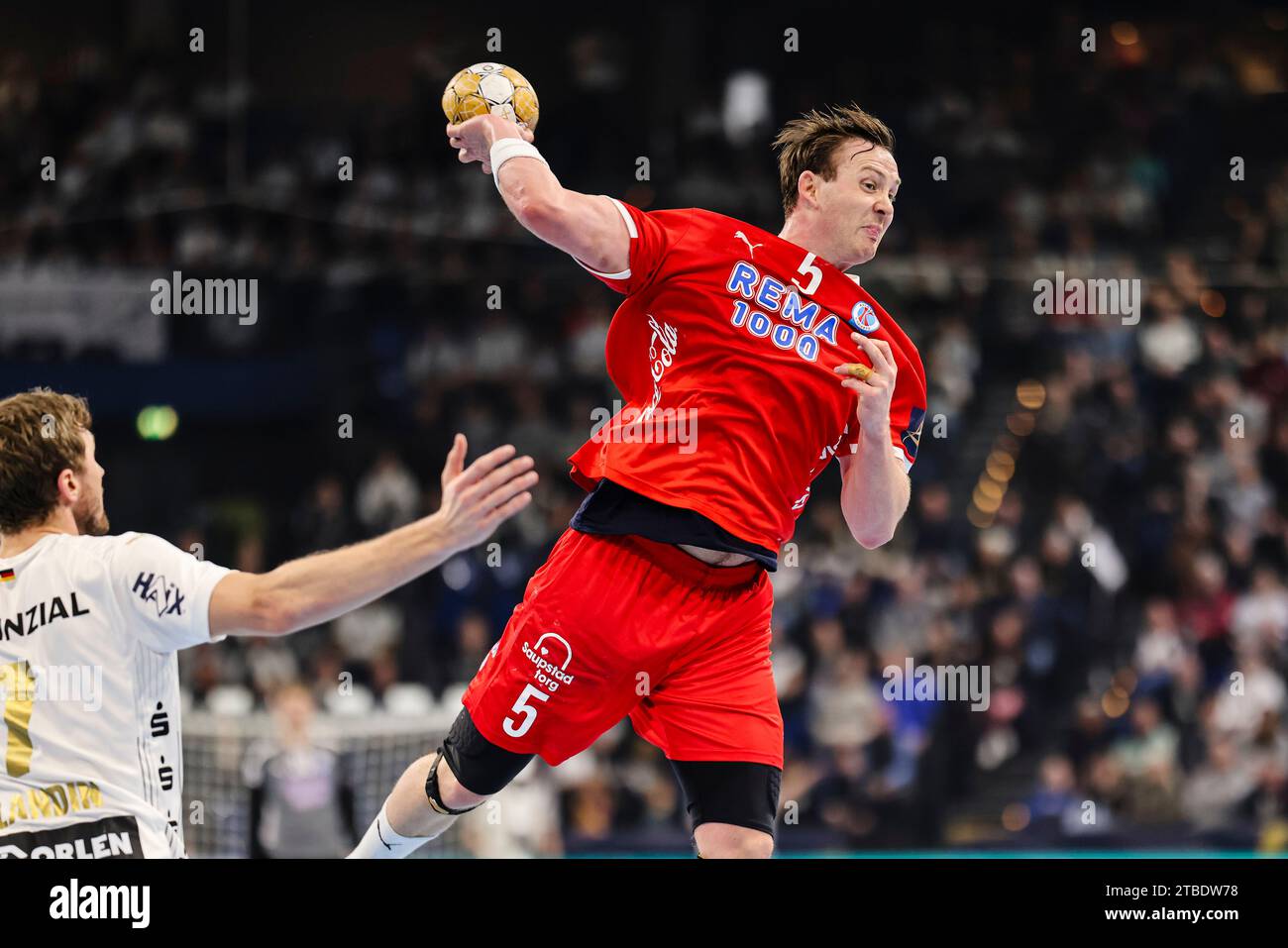 Kiel, Germany. 06th Dec, 2023. Handball: Champions League, THW Kiel ...