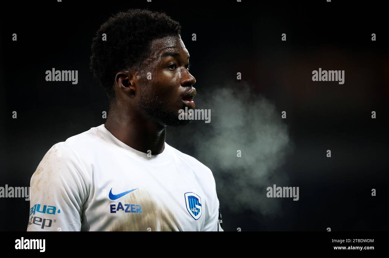 Oostende, Belgium. 06th Dec, 2023. Genk's Christopher Bonsu Baah ...