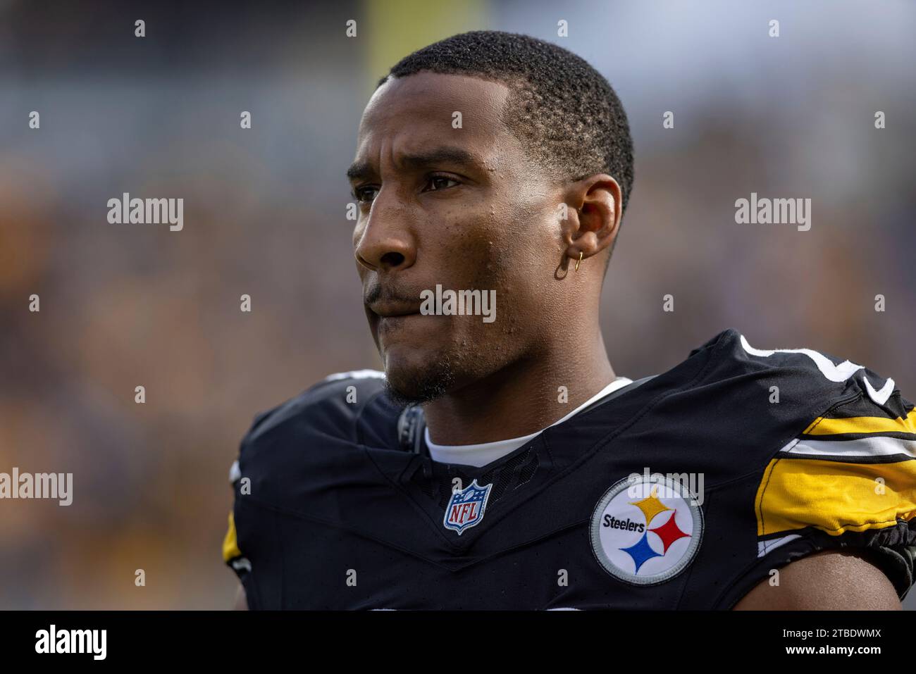 Pittsburgh Steelers cornerback Levi Wallace (29) looks on before an NFL ...