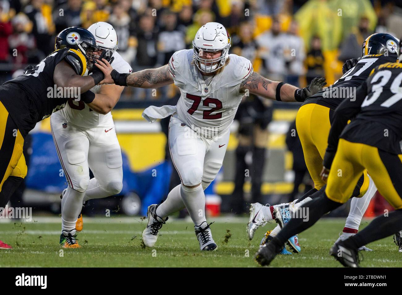 Arizona Cardinals guard Hjalte Froholdt (72) blocks during an NFL ...