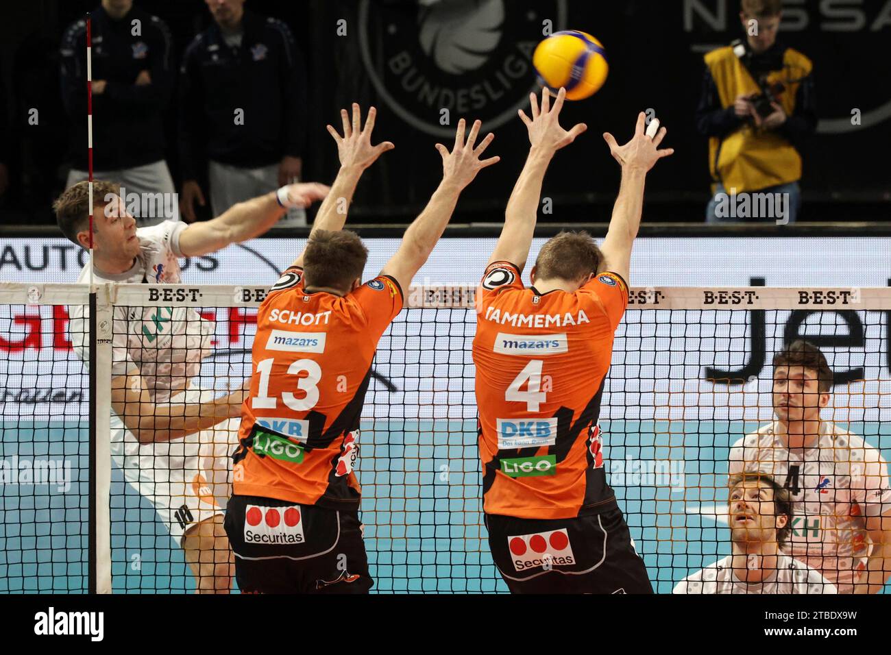 Berlin, Deutschland. 06th Dec, 2023. 06.12.2023, Max-Schmeling-Halle ...