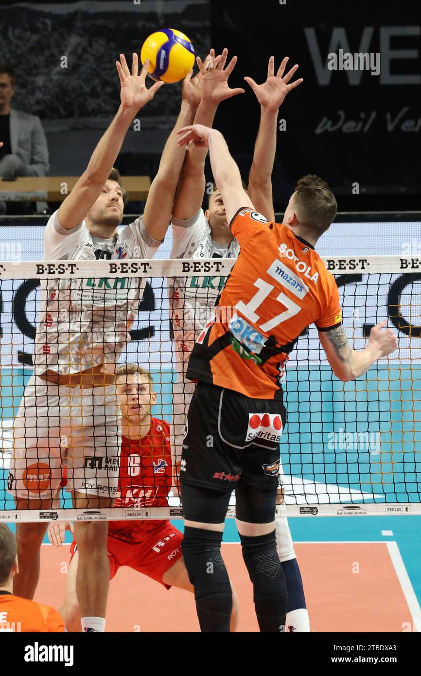 Berlin, Deutschland. 06th Dec, 2023. 06.12.2023, Max-Schmeling-Halle ...