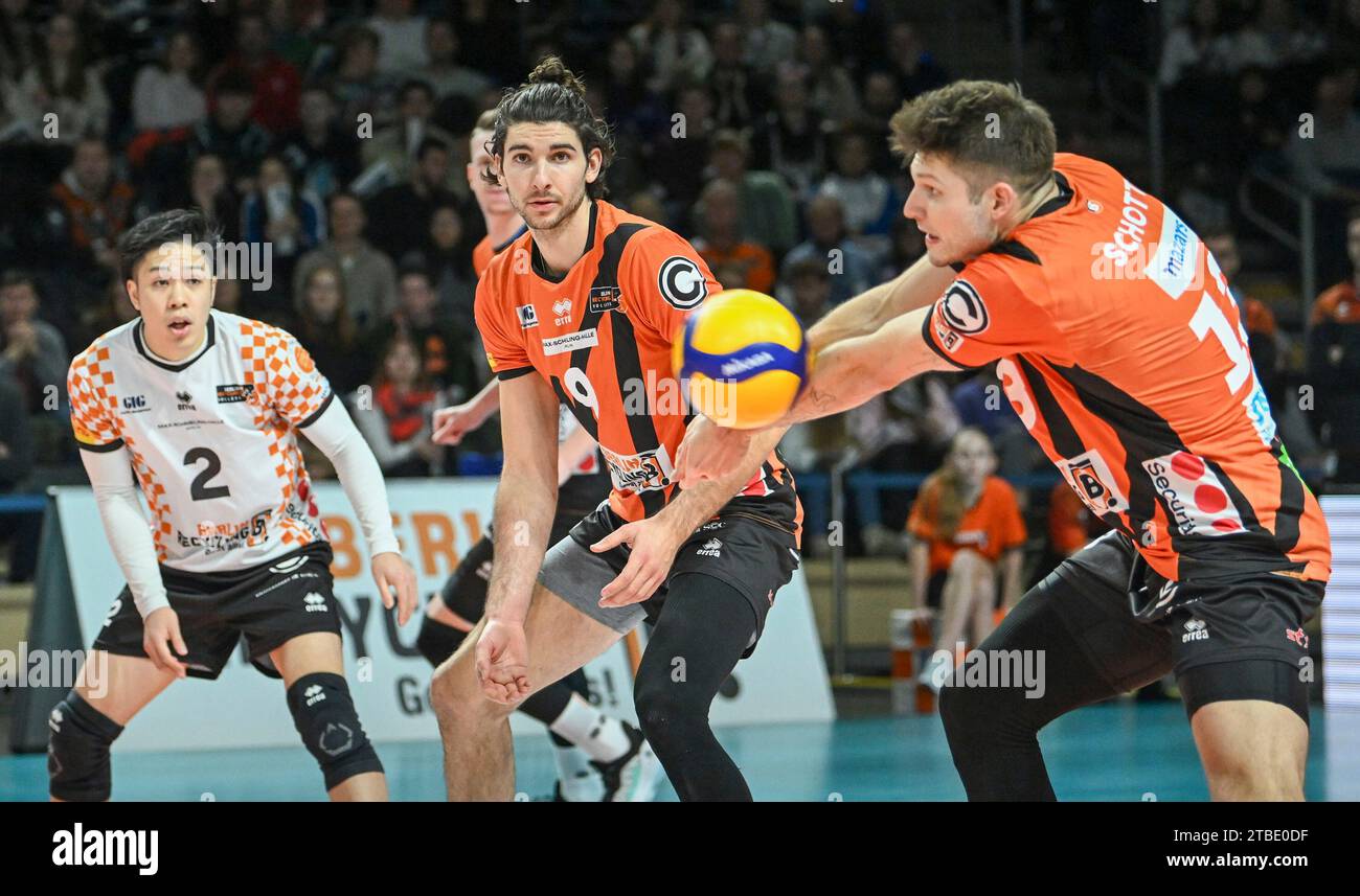 Berlin, Deutschland 06. Dezember 2023: DVV Pokal - 1/2 Finale - 2023/ ...