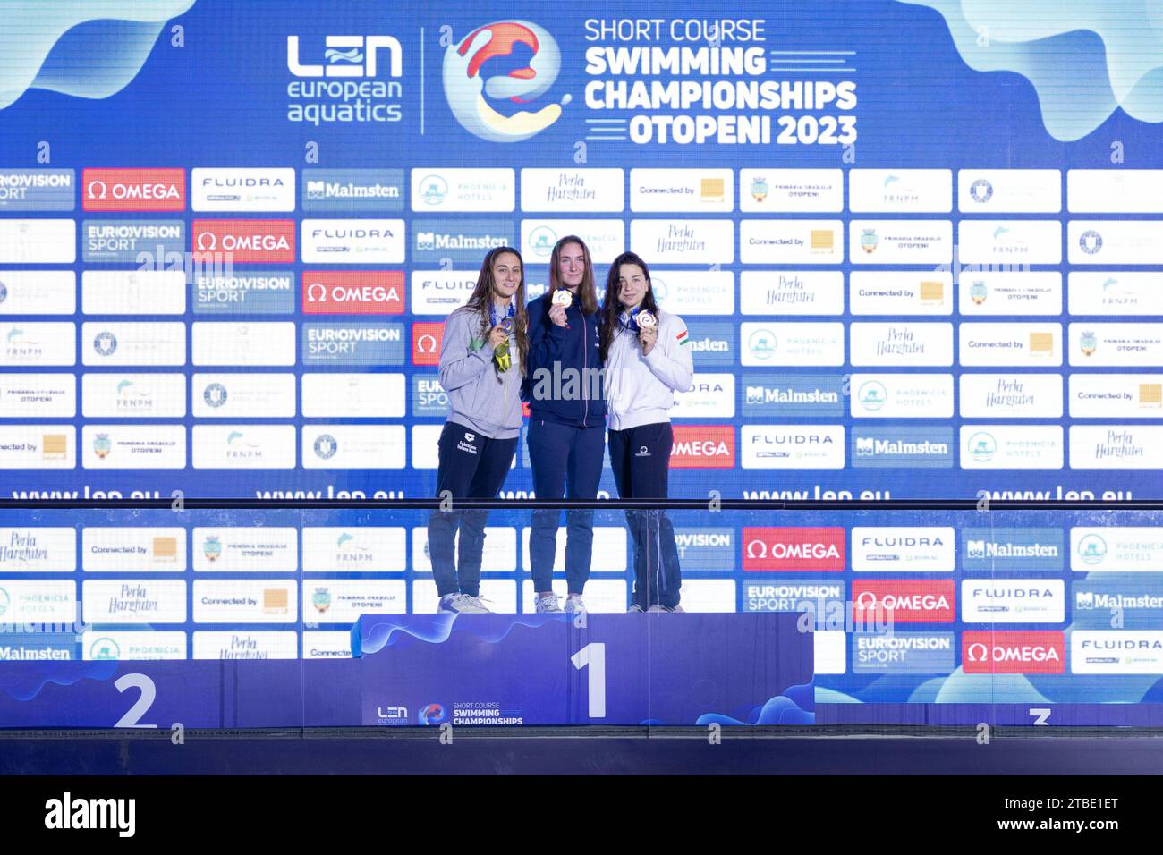 Kirpichnikova Anastasiia of France, Quadarella Simona of Italy and ...