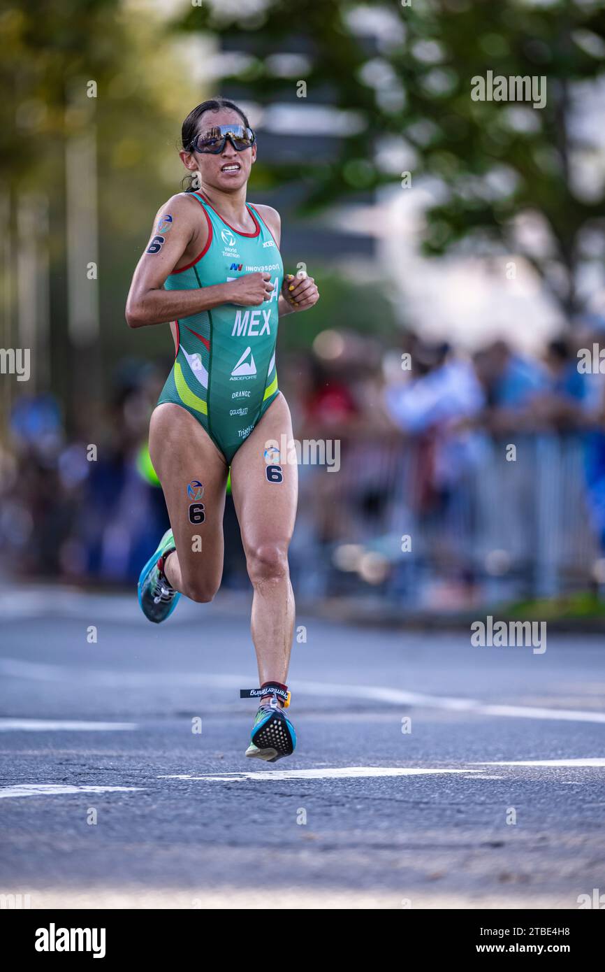 Rosa Maria Tapia Vidal running in Pontevedra in the 2023 World ...