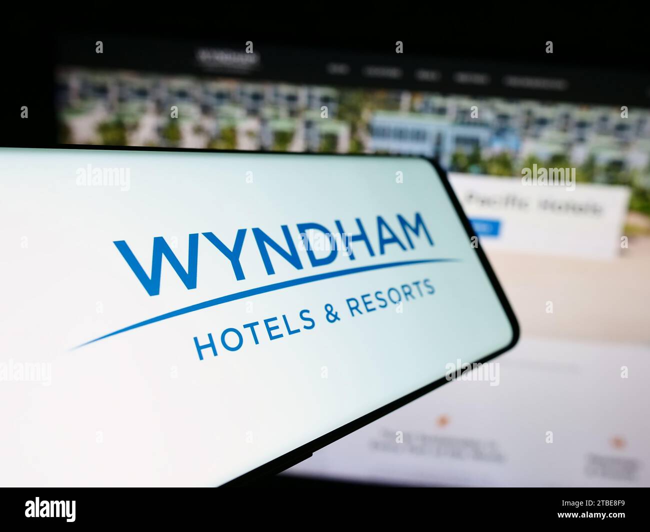 Ramada inn logo hi-res stock photography and images - Alamy
