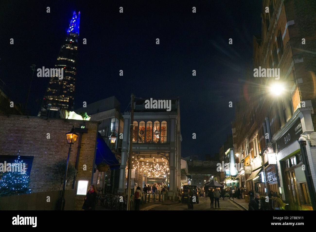 UK Weather, 6 December 2023, London: The Shard towers over the lights ...