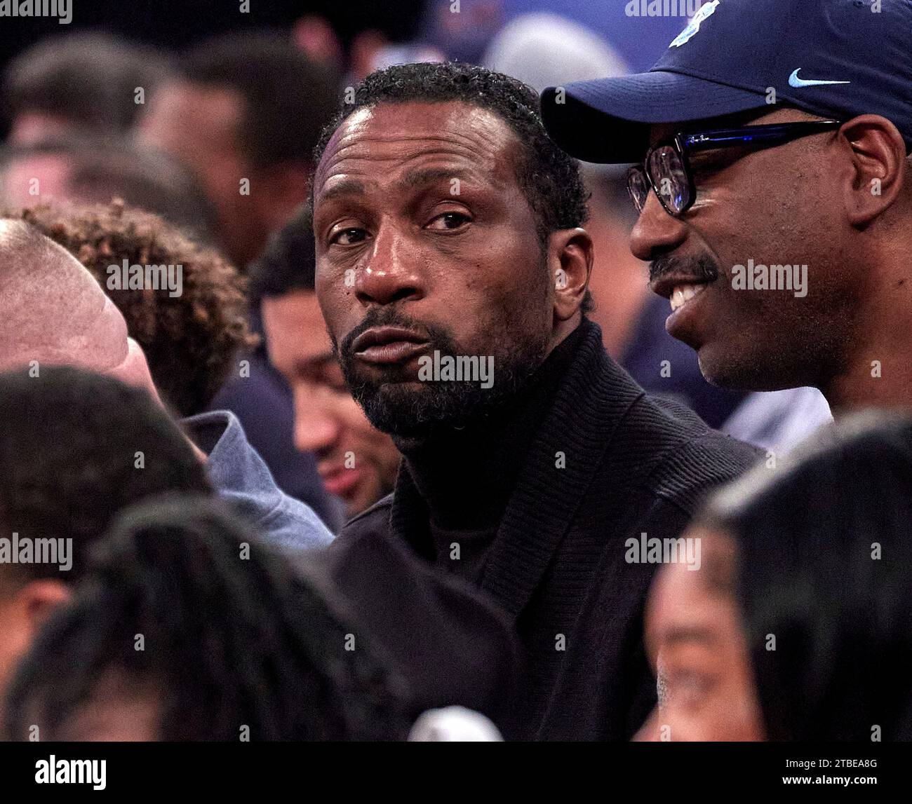 Big 5 classic in basketball hi-res stock photography and images - Alamy