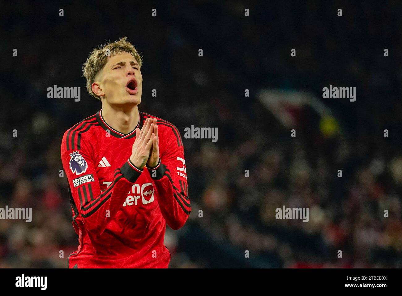 Manchester United's Alejandro Garnacho reacts after missing a chance to ...