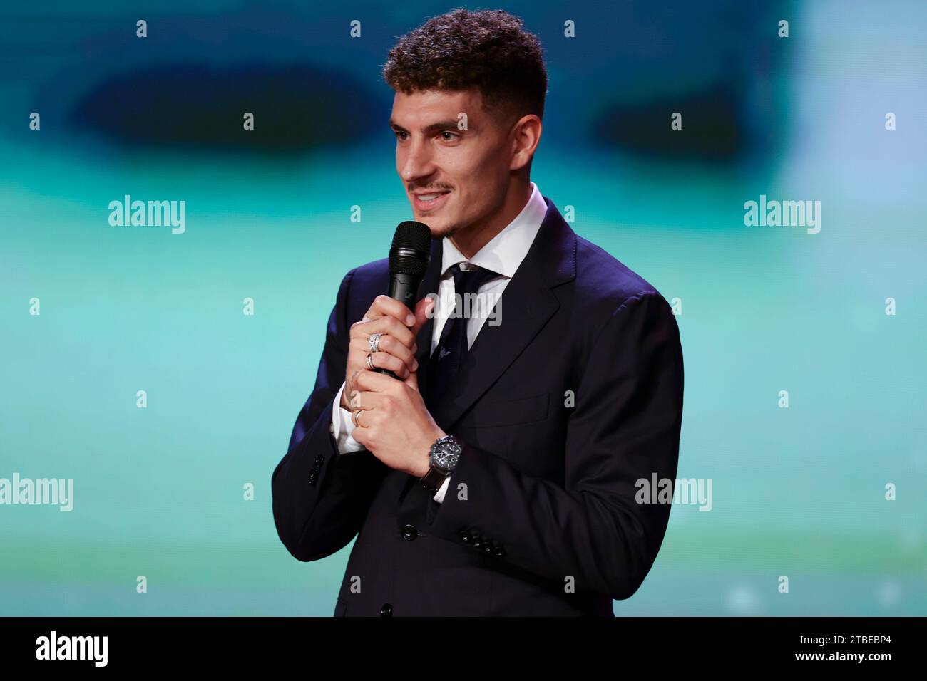 SSC Napoli's Italian defender Giovanni Di Lorenzo looks During the ...