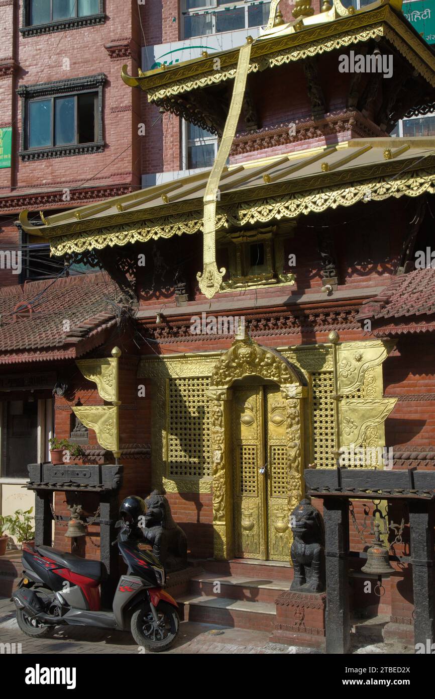 Nepal, Kathmandu, Thahiti Chowk, Nateshwar Temple Stock Photo - Alamy