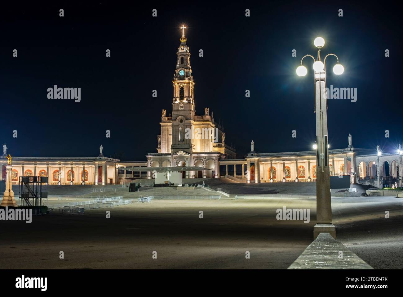 Fatima portugal apparition hi-res stock photography and images - Alamy
