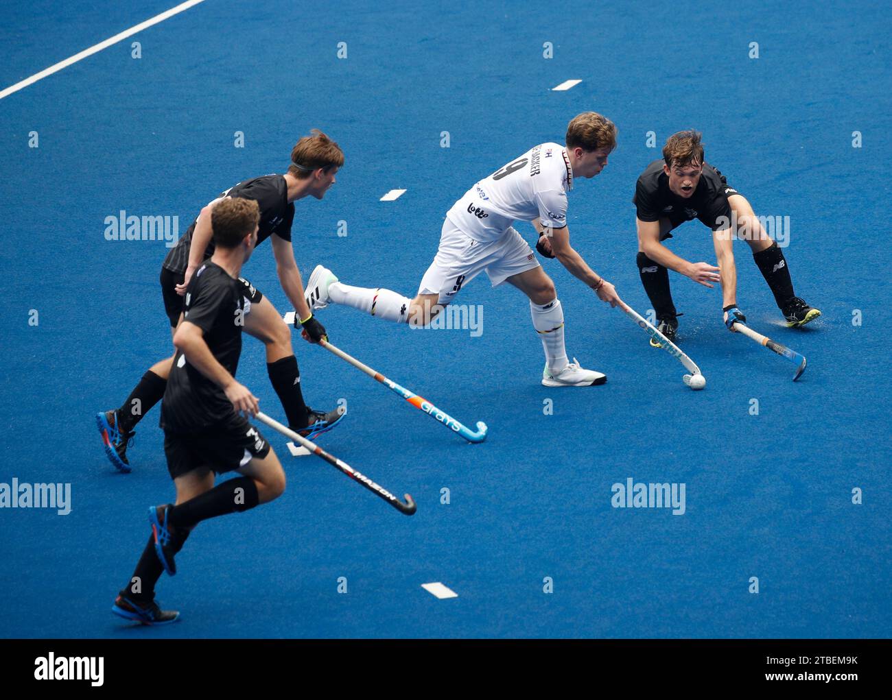 Kuala Lumpur, Malaysia. 06th Dec, 2023. De Backer Louis of Belgium (R2 ...