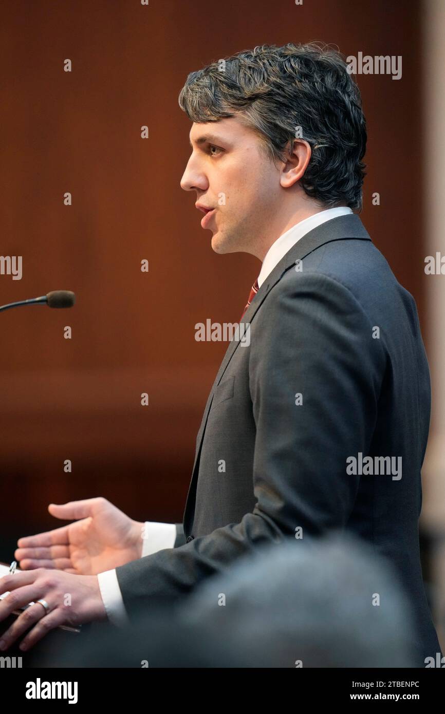 Attorney Jason Murray argues before the Colorado Supreme Court on ...