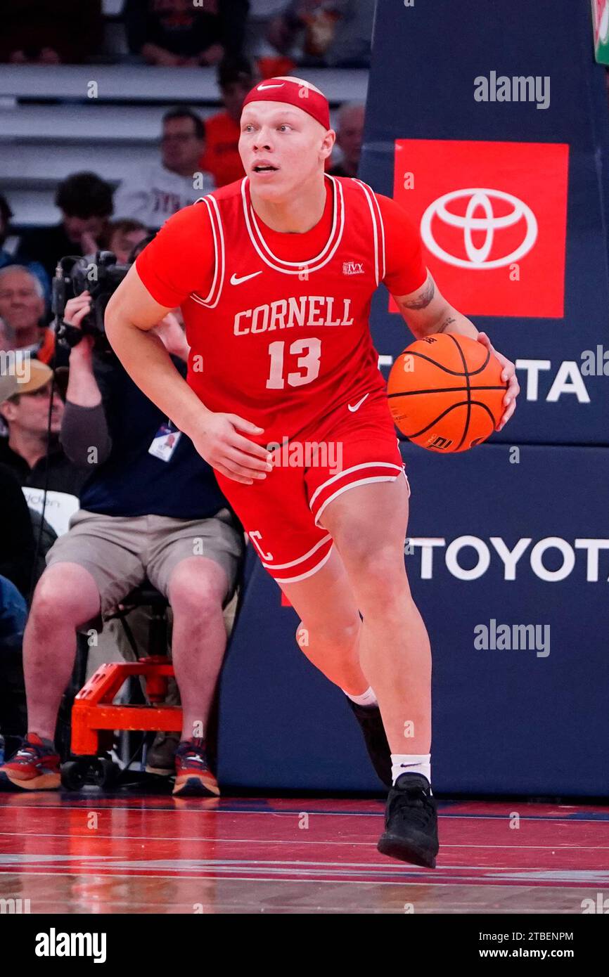 SYRACUSE, NY - DECEMBER 05: Cornell Big Red Guard Isaiah Gray (13 ...