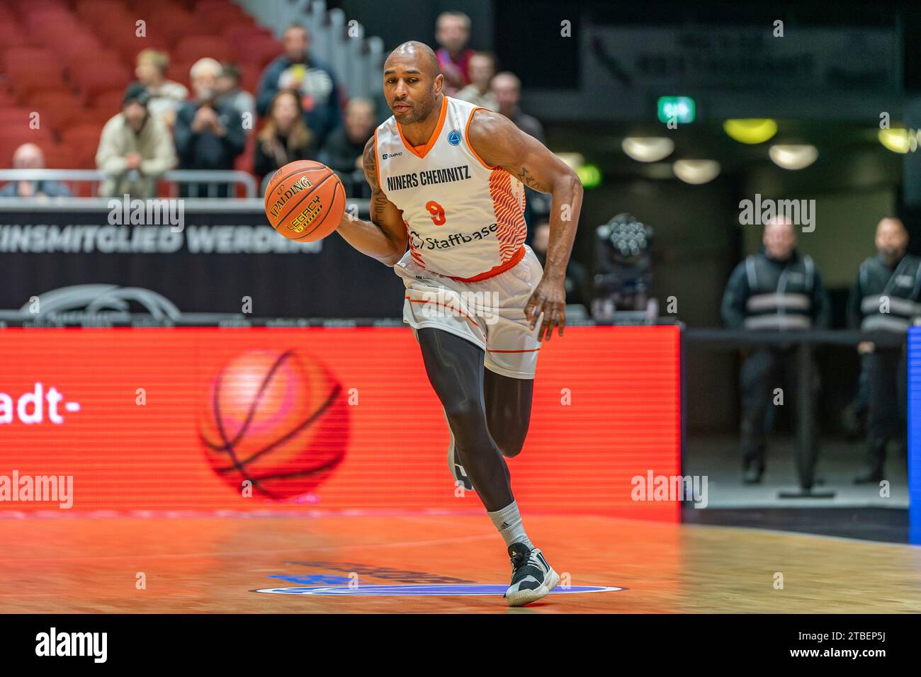 Chemnitz, Deutschland 06. Dezember 2023: FIBA Europe Cup - 2023/2024 ...