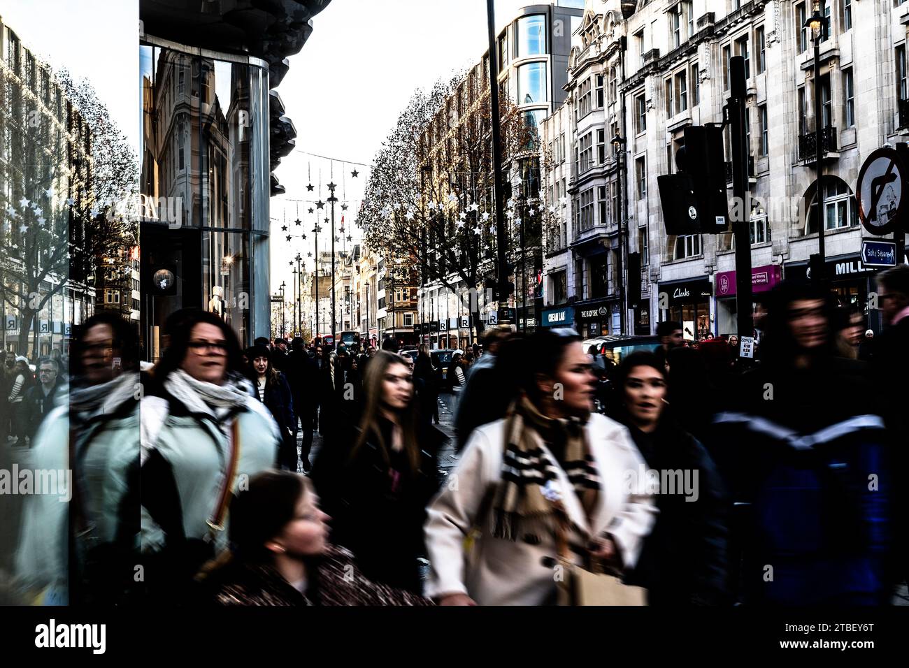 The hustle and bustle of Oxford Street, London Stock Photo - Alamy