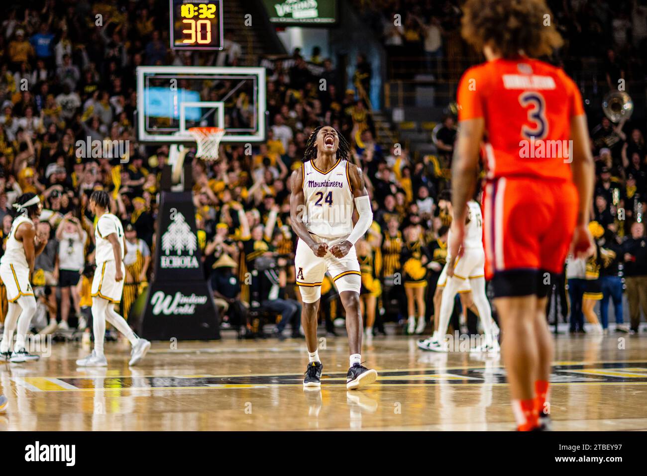 Boone, NC, USA. 3rd Dec, 2023. Appalachian State Mountaineers forward ...